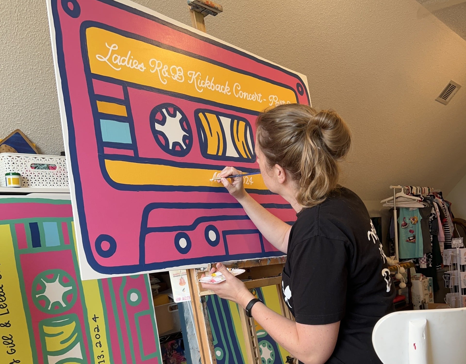 Mama Hawk Draws leaves her mark on Macon through murals, paintings ...