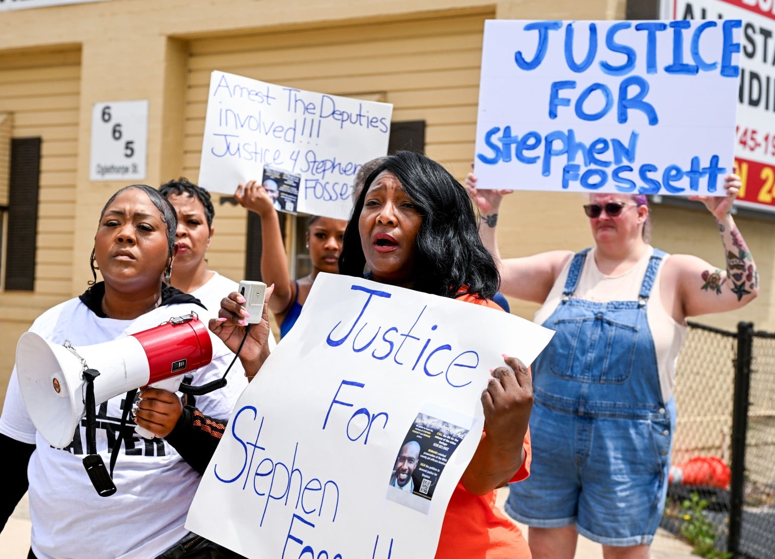 Macon woman seeks justice for son’s death in county lockup, following ...